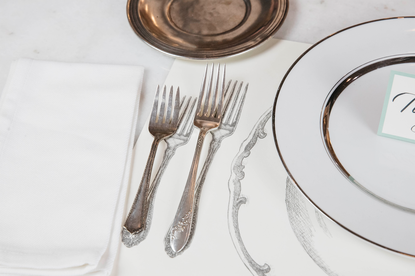 How To Create A Place Setting – Hester & Cook