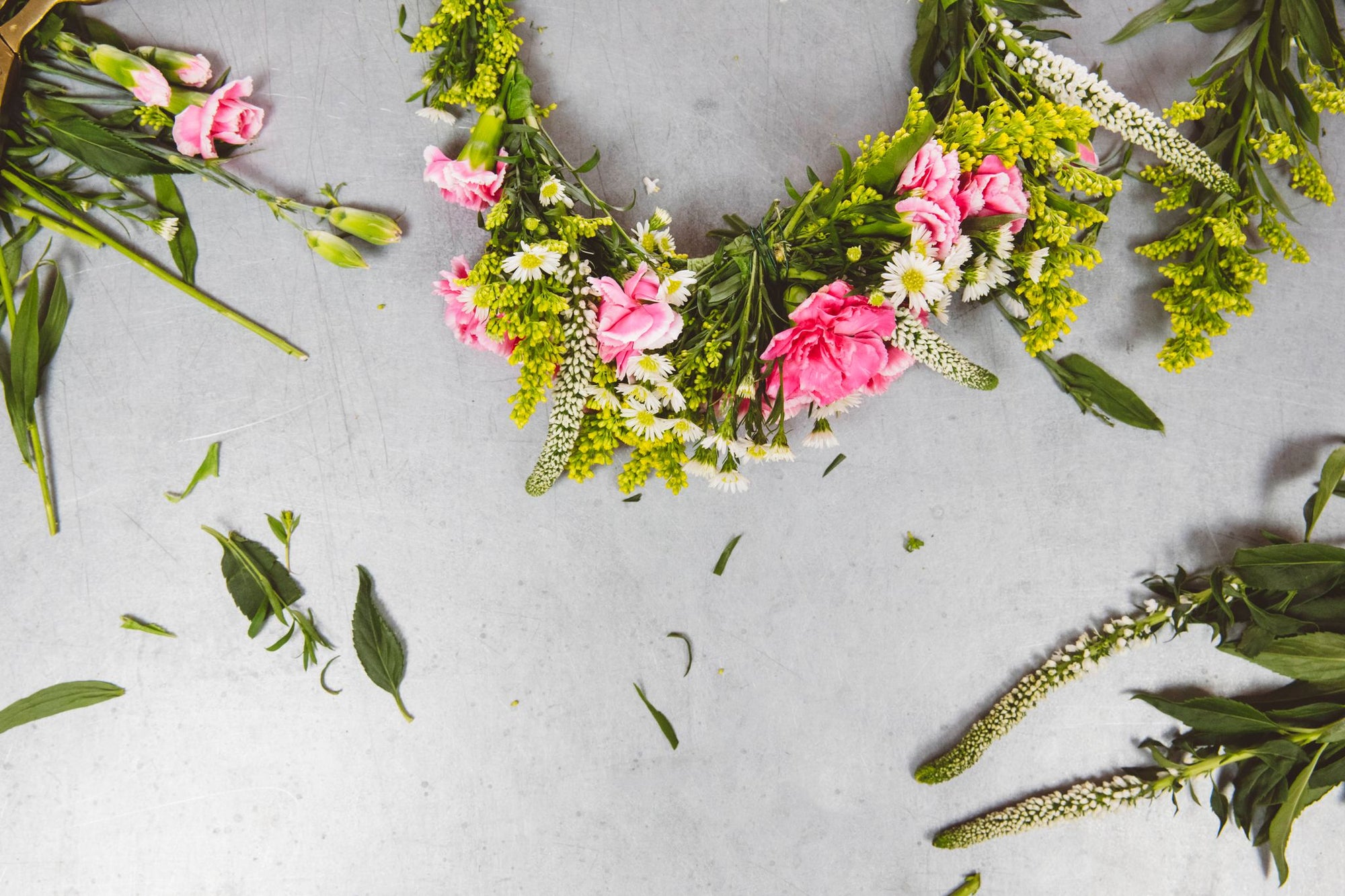 DIY Flower Crown Tutorial – Hester & Cook