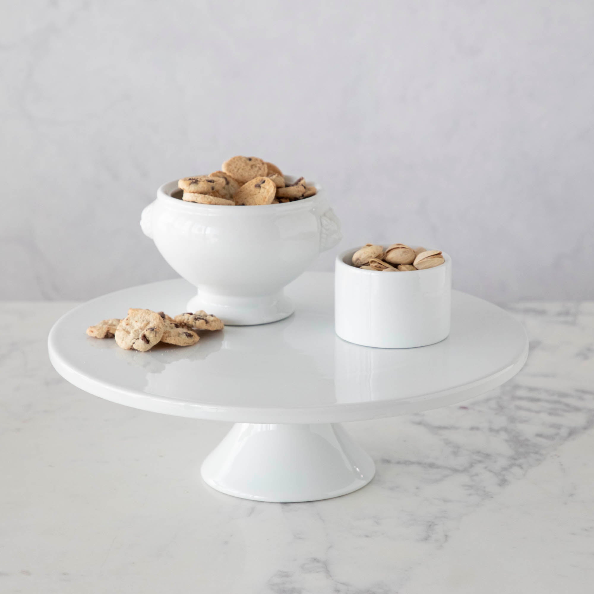 White Porcelain Round Cake Plates – Hester & Cook