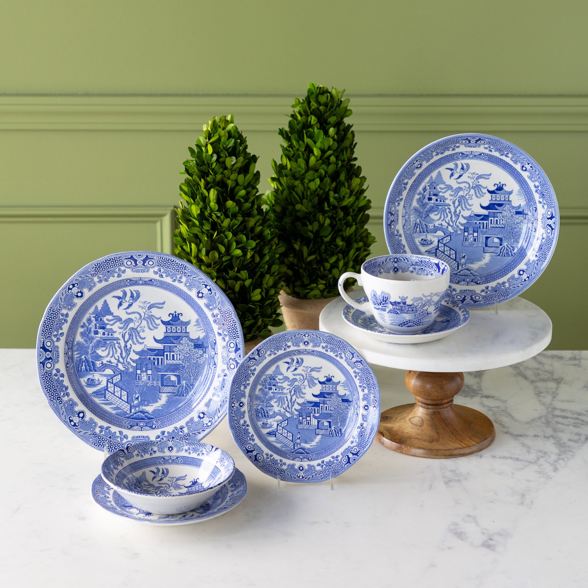 Burleigh Blue Willow Dinnerware – Hester & Cook