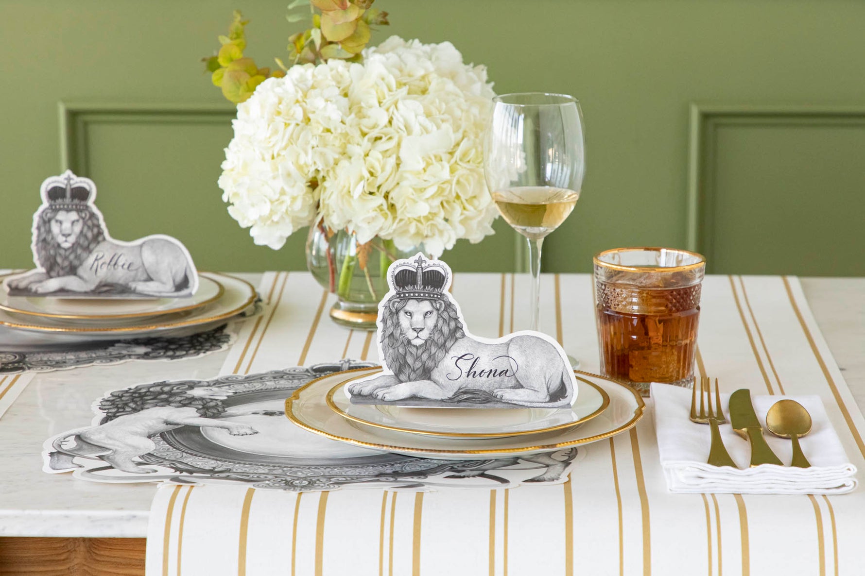 Contact Retail | Hester & Cook